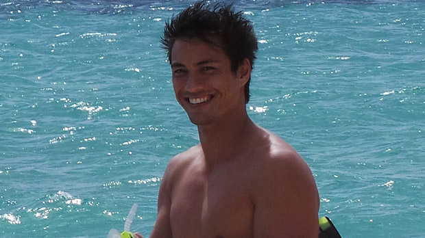 Ten | Cast | Jason Godfrey, The Host | AXN Asia